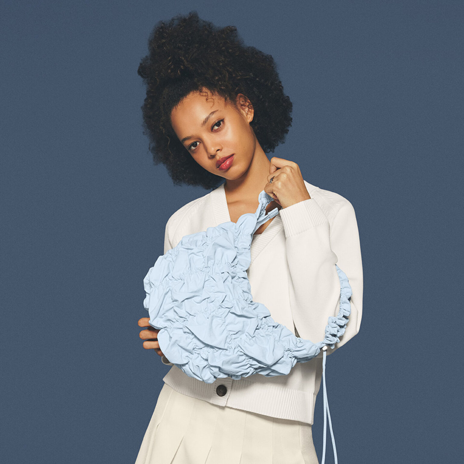 1点投入でマンネリ解消！垢抜けアイテム5選｜GU TOPICS