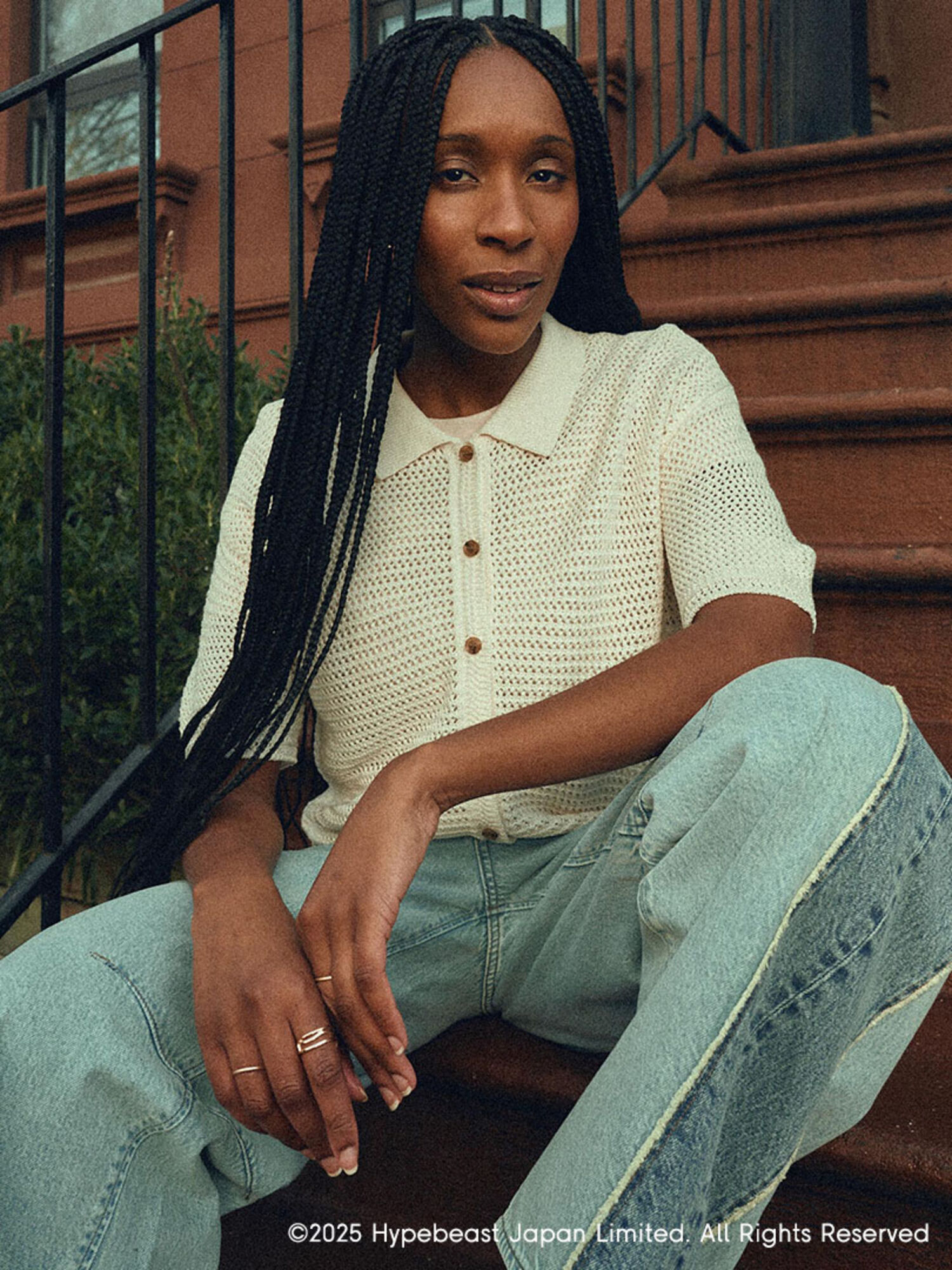 今季注目の“襟付きトップス”どう着る？【Hypebeast】がNYから最旬コーデをお届け！｜GU TOPICS