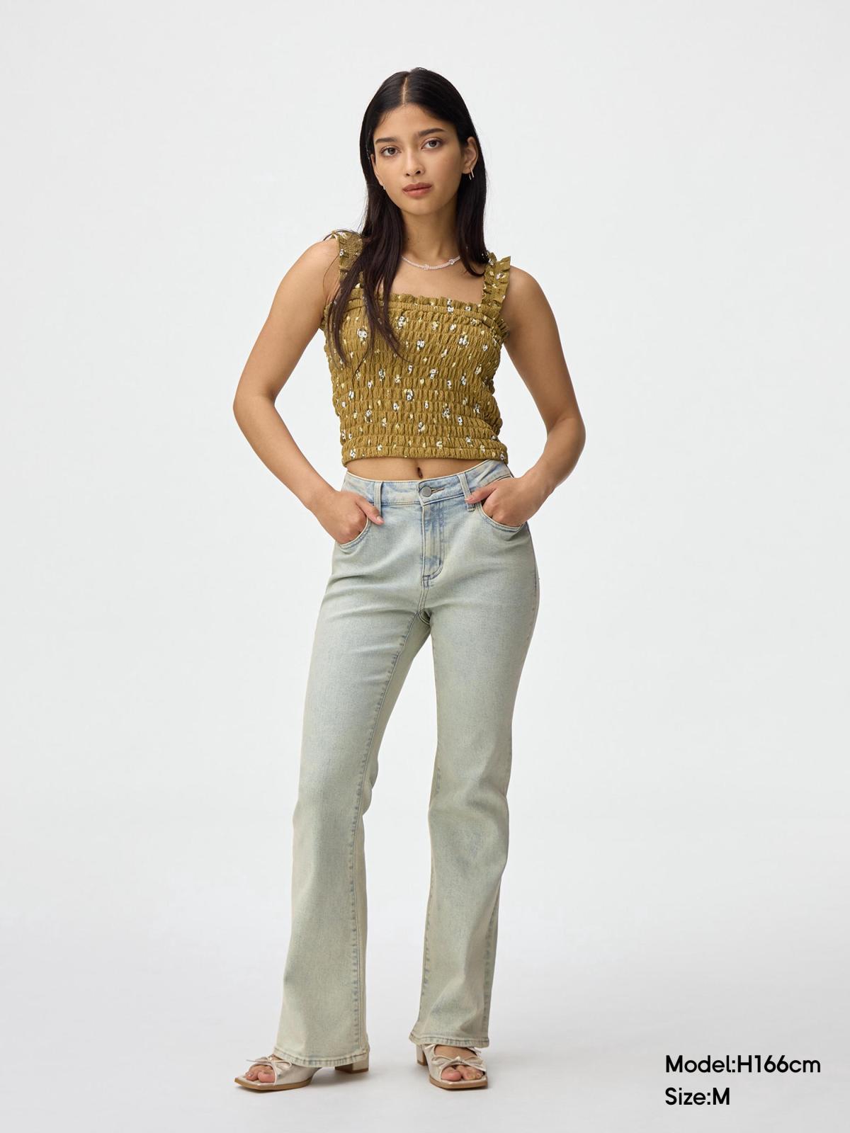 GU的合身喇叭牛仔褲(褲長標準) | StyleHint